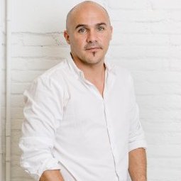 Ángel Álvarez ficha por Multiplatform Content